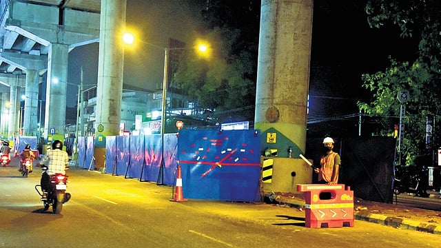 KMRL conducts geotechnical study near Pathadipalam metro pillars