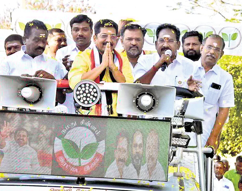 Sellur Raju flays Annamalai on anti-Hindi stir comment, calls him ‘torn ...