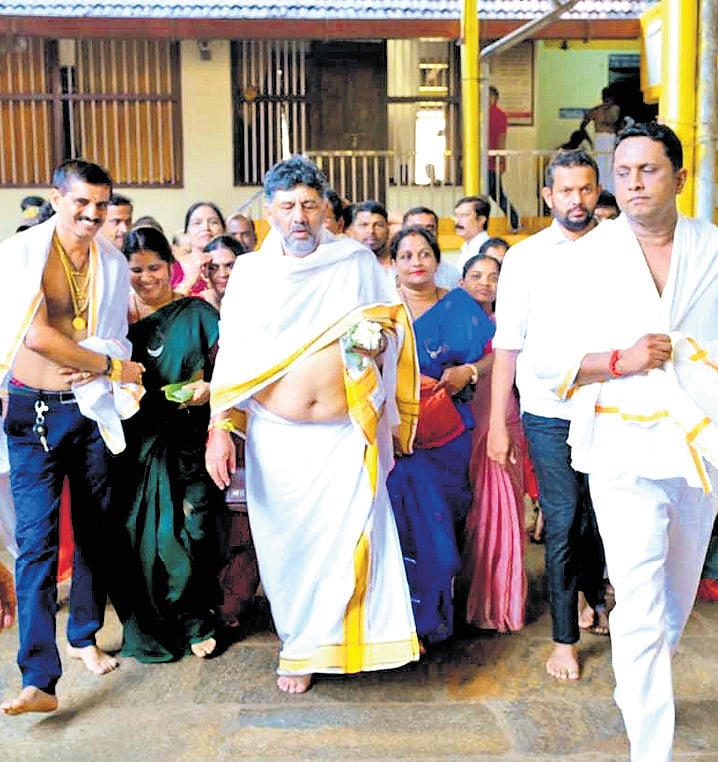 Dy CM DK Shivakumar prepares for ‘Dharma Yuddha’ with temple run