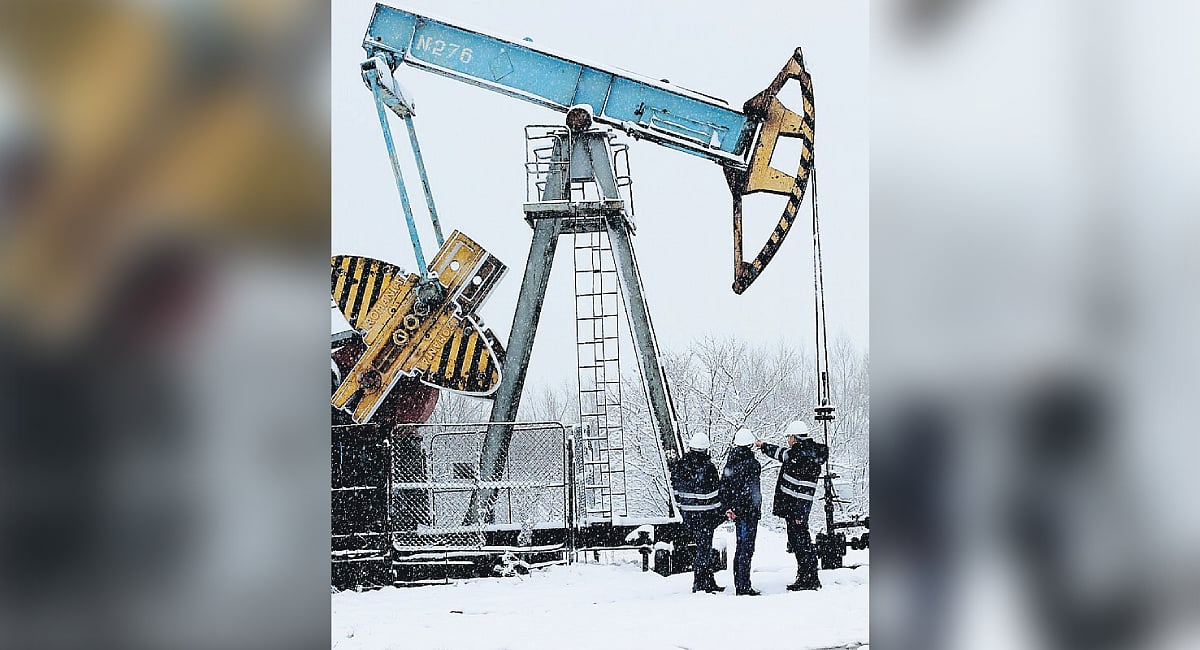 The atlas of unburnable oil