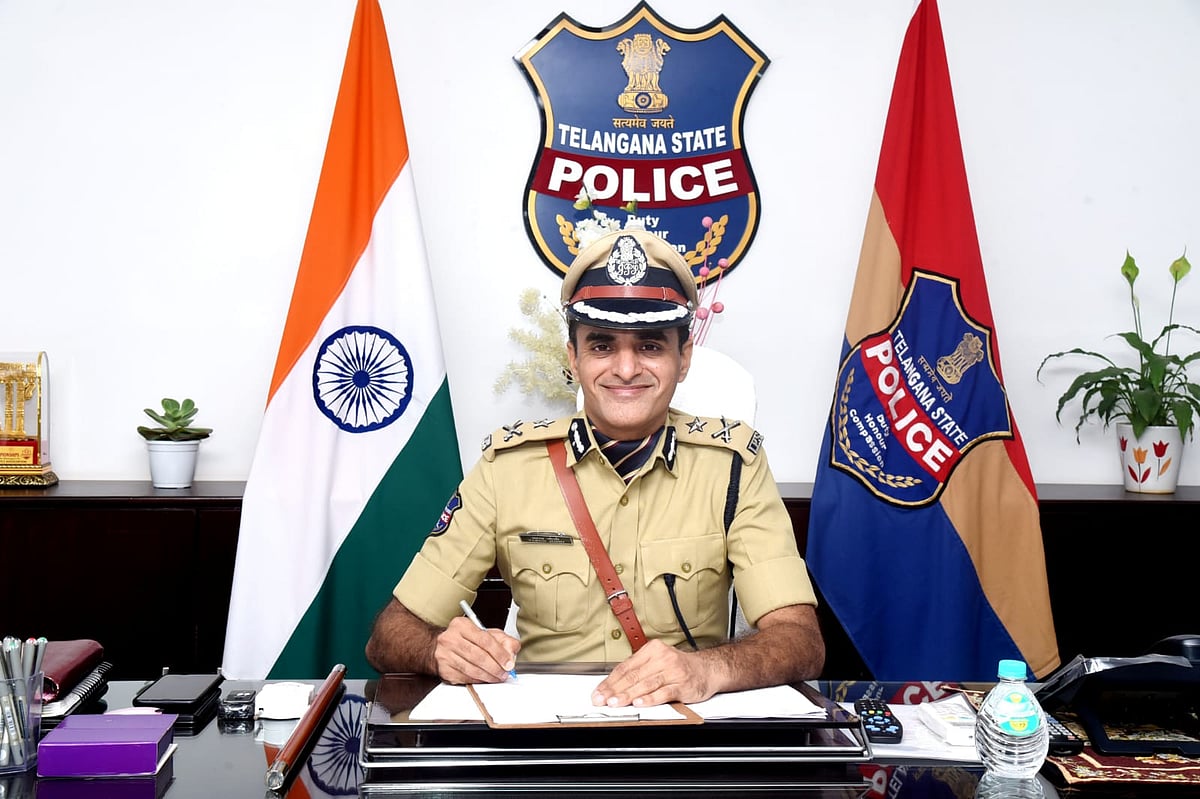 2.8K cops deployed for security in Uppal stadium: Commissioner of ...