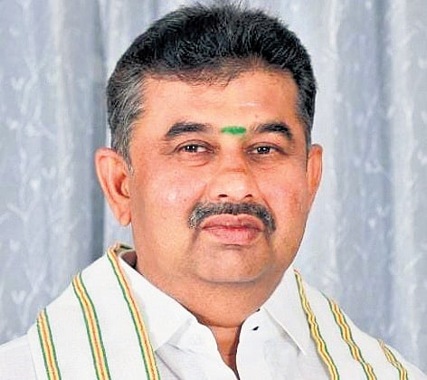 Casteist video returns to haunt KMDK candidate