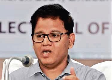 No Naxal shadow over polls in Odisha: CEO Nikunja Bihari Dhal