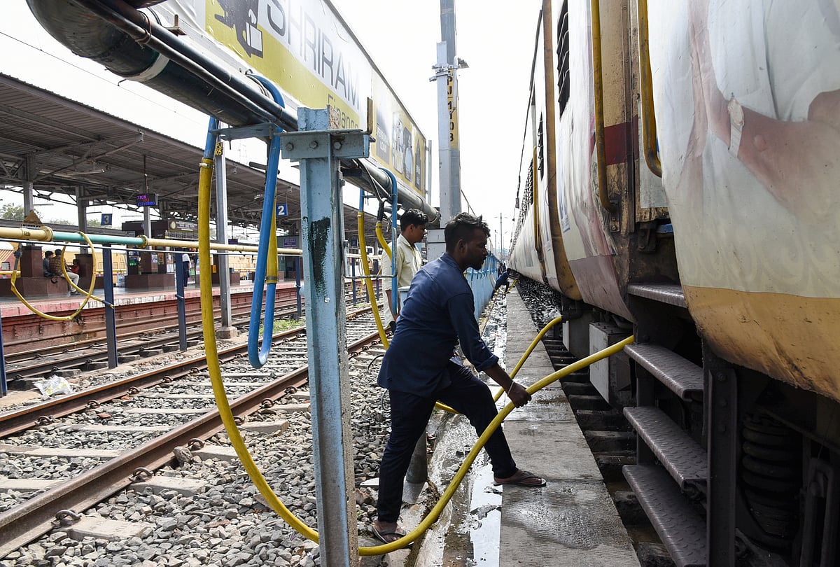 Tiruchy railway junction gets system to refill coach tanks faster