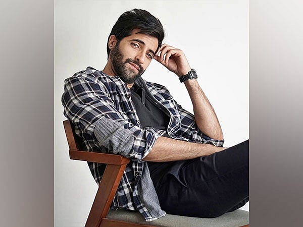 Akshay Oberoi joins Varun Dhawan, Janhvi Kapoor in 'Sanskari Ki Tulsi ...
