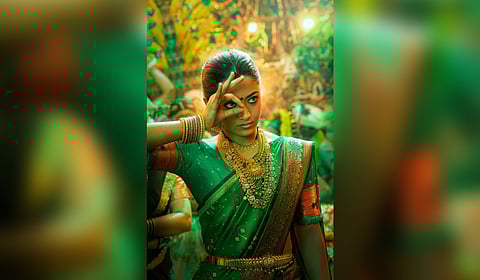 Rashmika back as Srivalli, 'Pushpa 2: The Rule' makers share first look ...