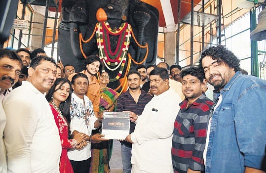 Vijay, Jadeshaa K Hampi’s 'VK-29' officially launched