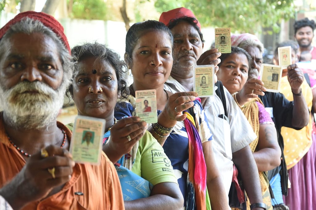 IN PICS |Tamil Nadu Lok Sabha Polls 2024: Citizens cast their votes ...