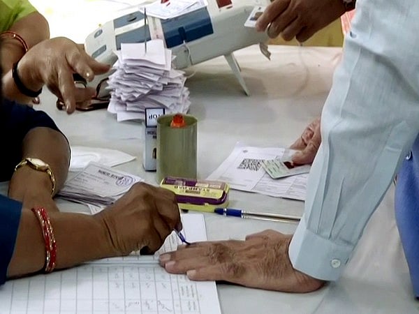 ECI announce by-election to Vikravandi Assembly constituency on July 10