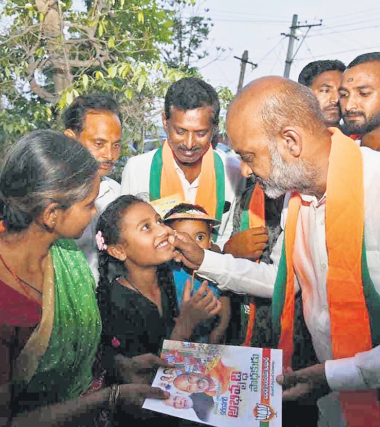 Telangana: Modi’s image gives Bandi Sanjay Kumar edge in 3-way contest