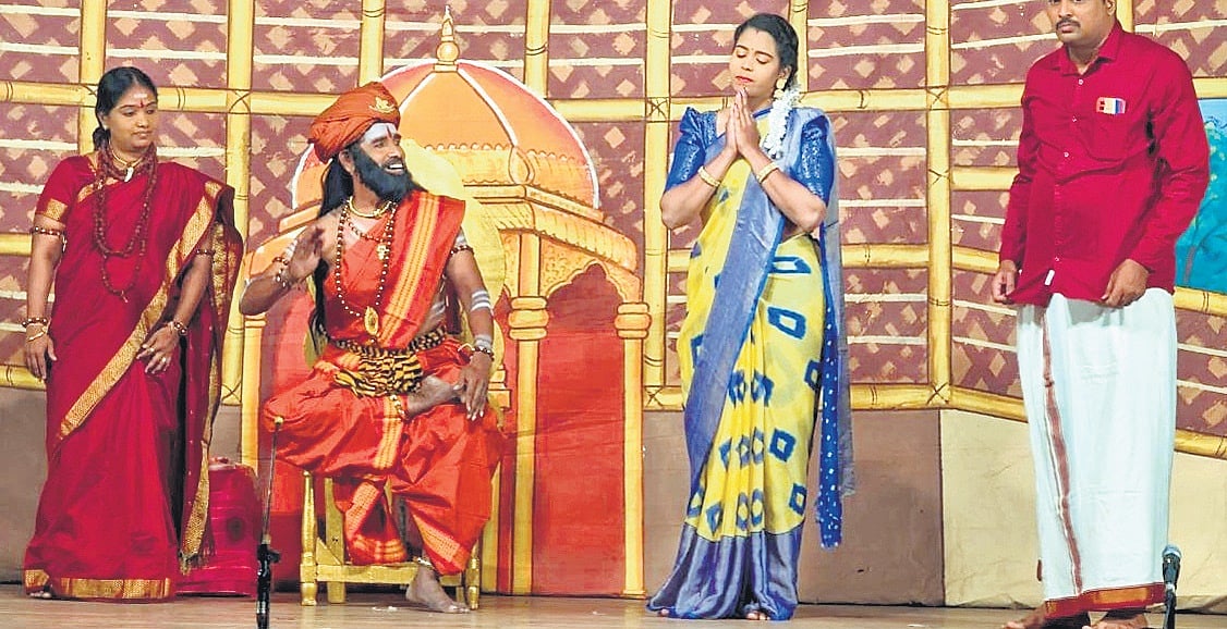 Content-filled feast for theatre buffs