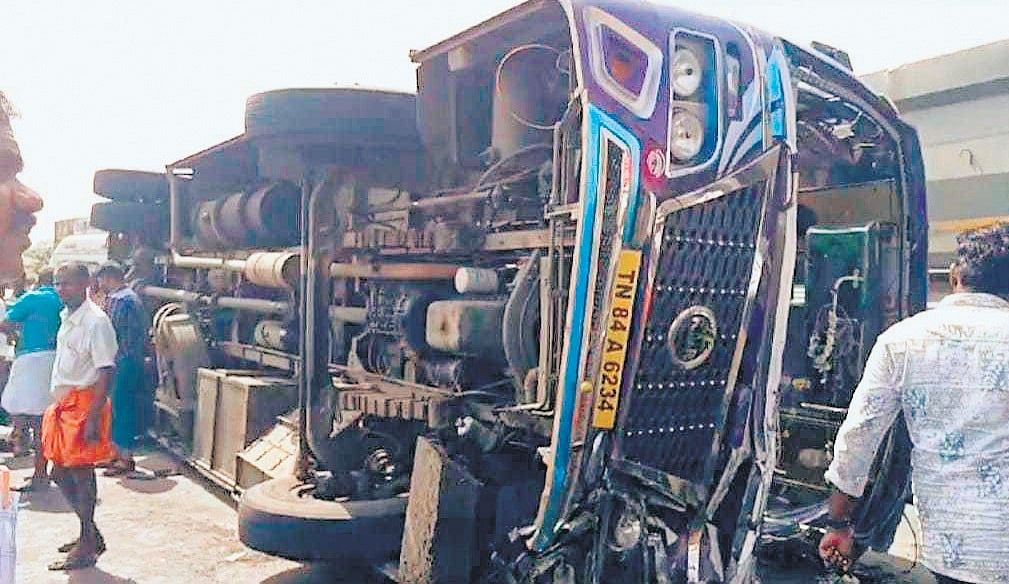 Infant, 2 women killed as bus rams truck near Tenkasi in TN