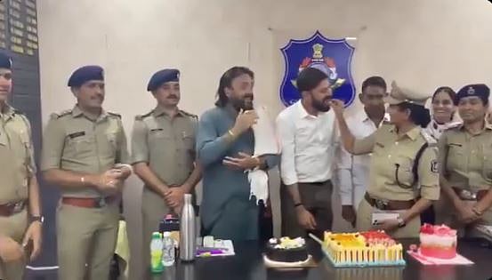 Gujarat BJP Leader's Birthday Celebration in Police Station Sparks ...