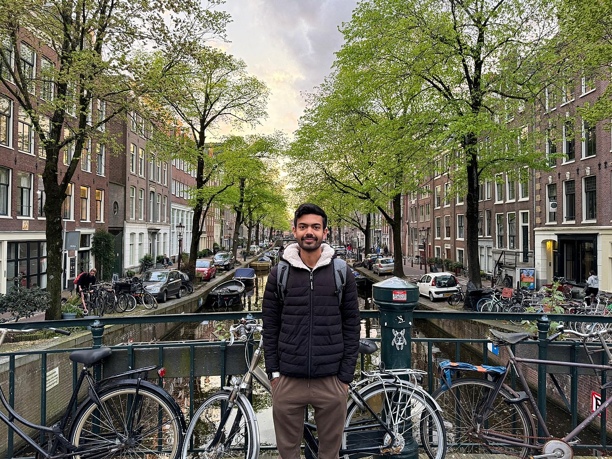 The story of Texts.com and its self-taught founder