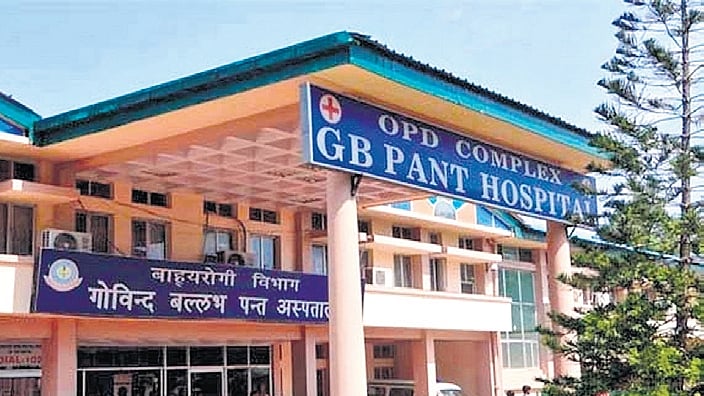 Nurses accuse GB Pant Hospital admin of irrational transfer, seek L-G’s ...