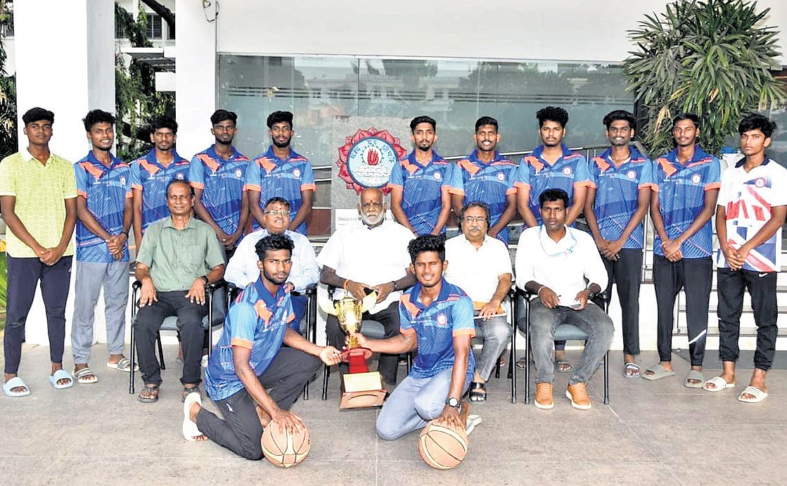 DG Vaishnav college triumphs