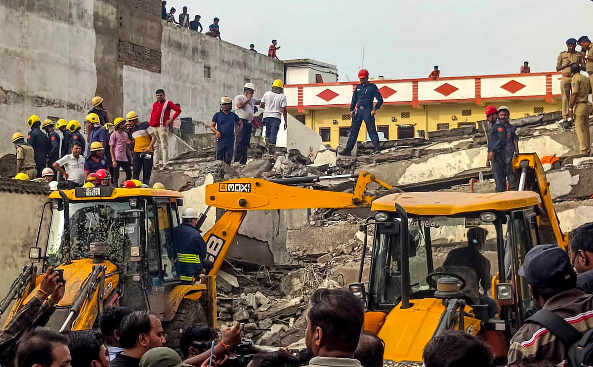 Surat building collapse: Seven bodies recovered, police register ...