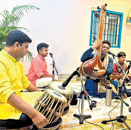 Shanthi Swaroop bridges Carnatic, Hindustani traditions in Hyderabad ...