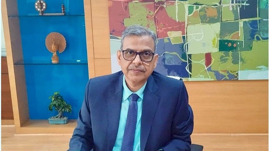 Manoj Mittal assumes charge at Sidbi as CMD