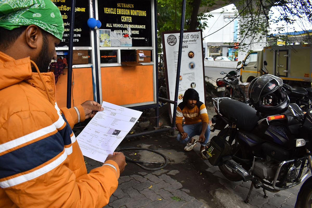 'Check vehicles for pollution certificate'