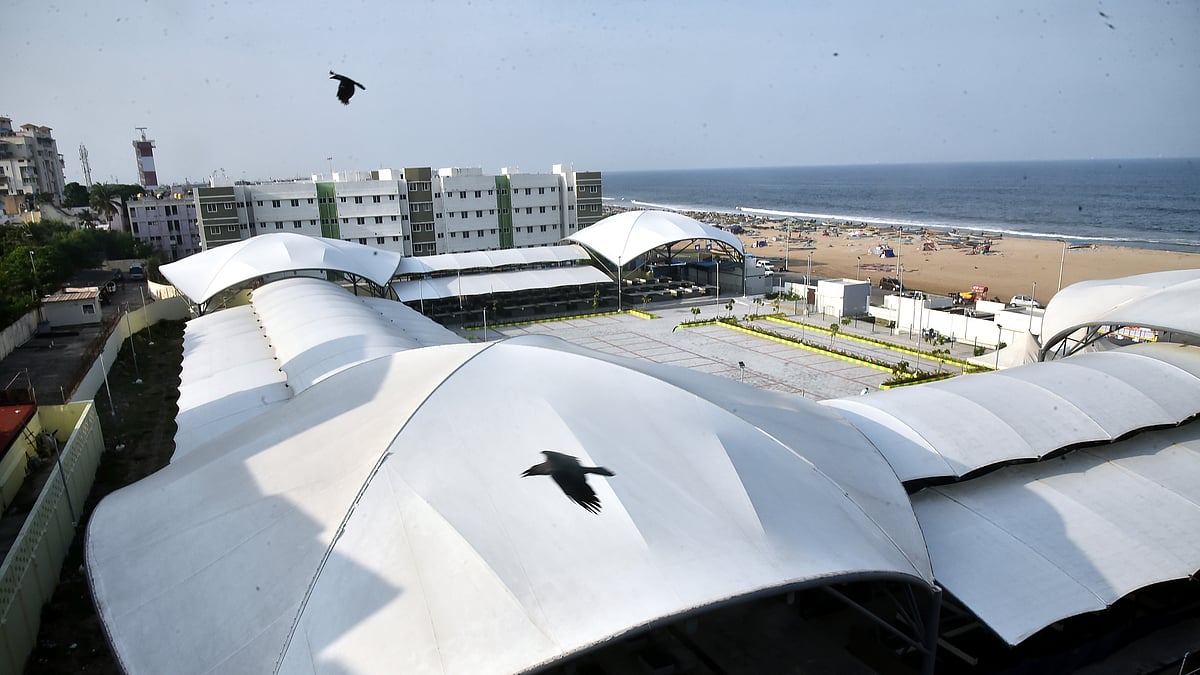 Tamil Nadu CM Stalin opens new fish market along Marina loop road, 332 ...