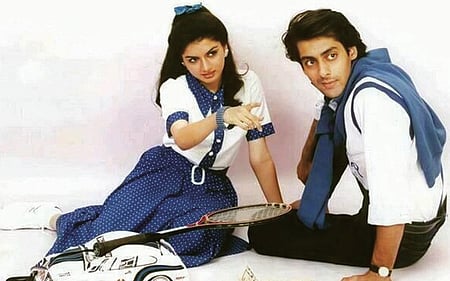 Rajshri Productions re-releases 'Maine Pyar Kiya' to mark film's 35 years