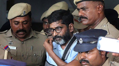 SC orders release of YouTuber Savukku Shankar following revocation of ...