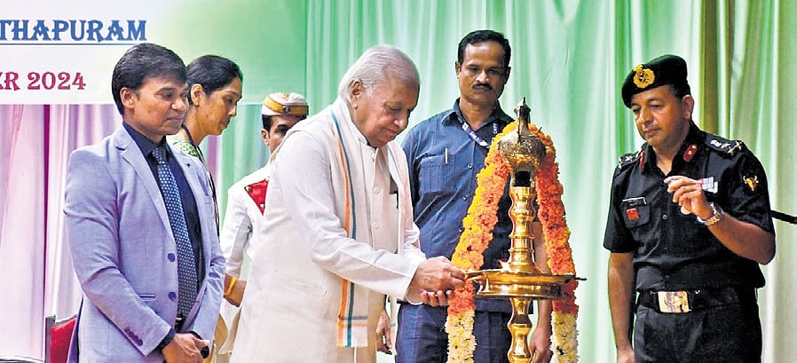 Governor inaugurates SPARSH outreach programme at Trivandrum's Pangode