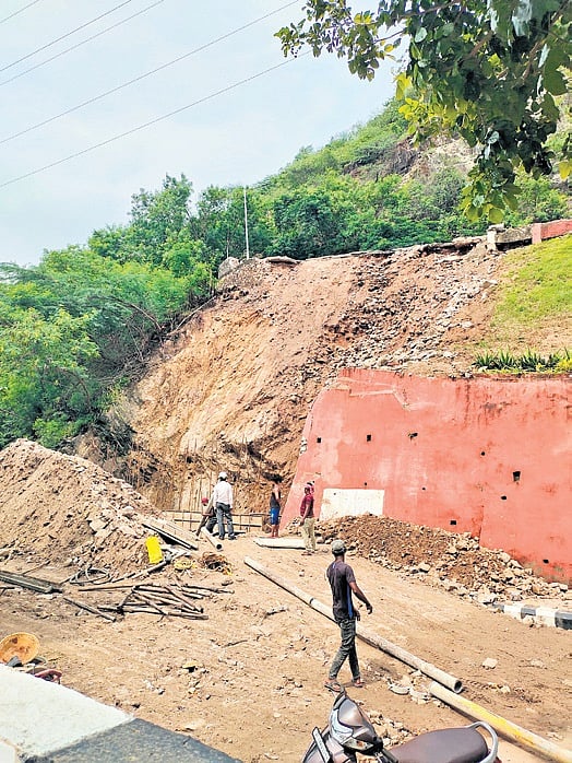 Temple ghat road works at brisk pace