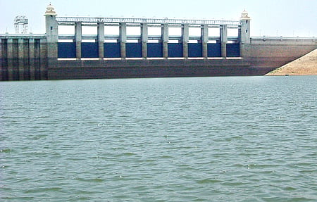Amaravathi dam level at 88 feet; water released, warning issued