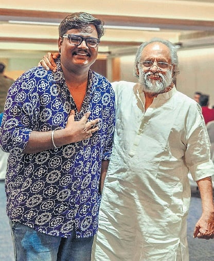 Regaling with ‘song-talks’