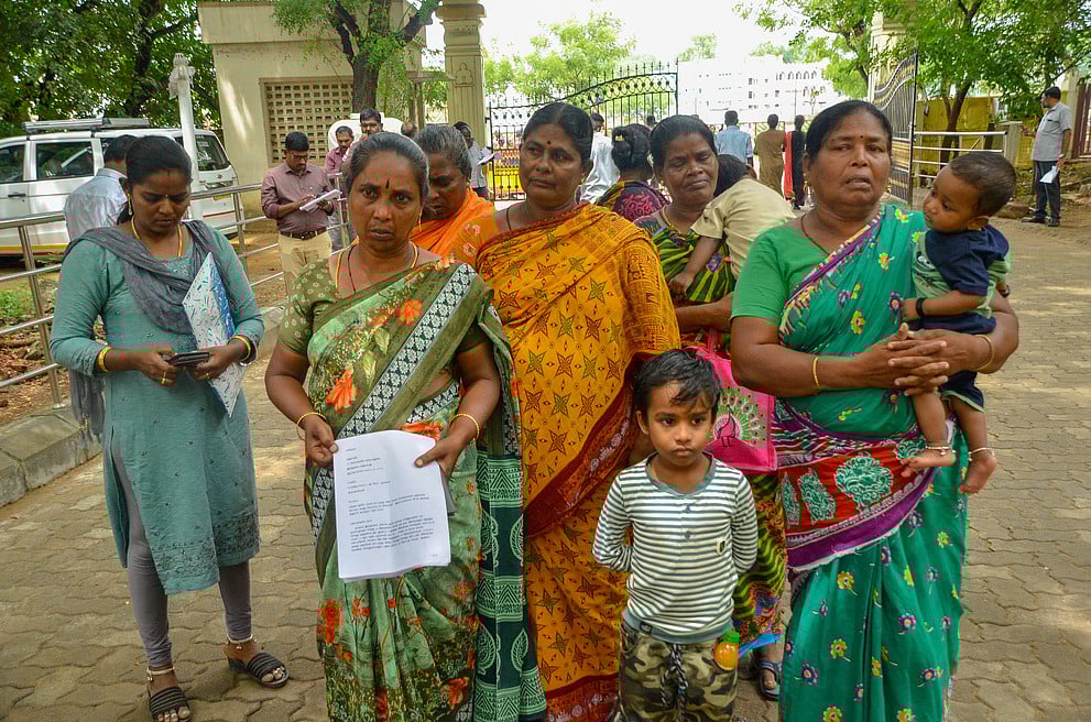 Kin of 28 fishermen urge union government to secure their release from ...