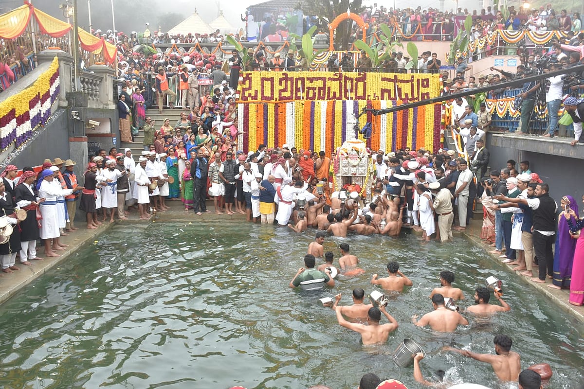 Thousands stand witness to Cauvery Tula Sankramana at Talacauvery