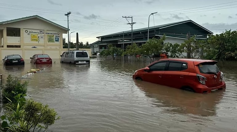 Seven dead, thousands evacuated as tropical storm batters Philippines