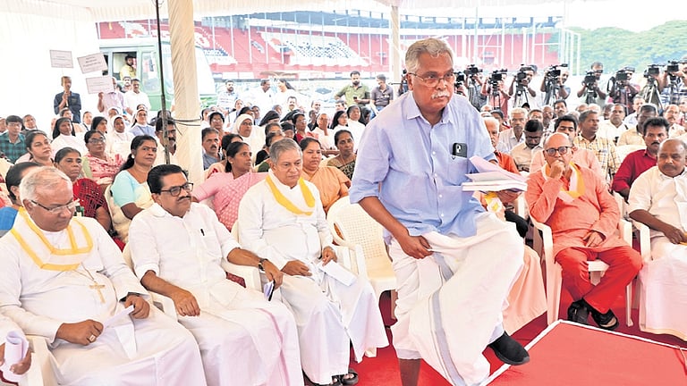 ‘Munambam land will remain with residents’