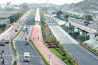 HMDA to build defence compound walls for elevated corridors