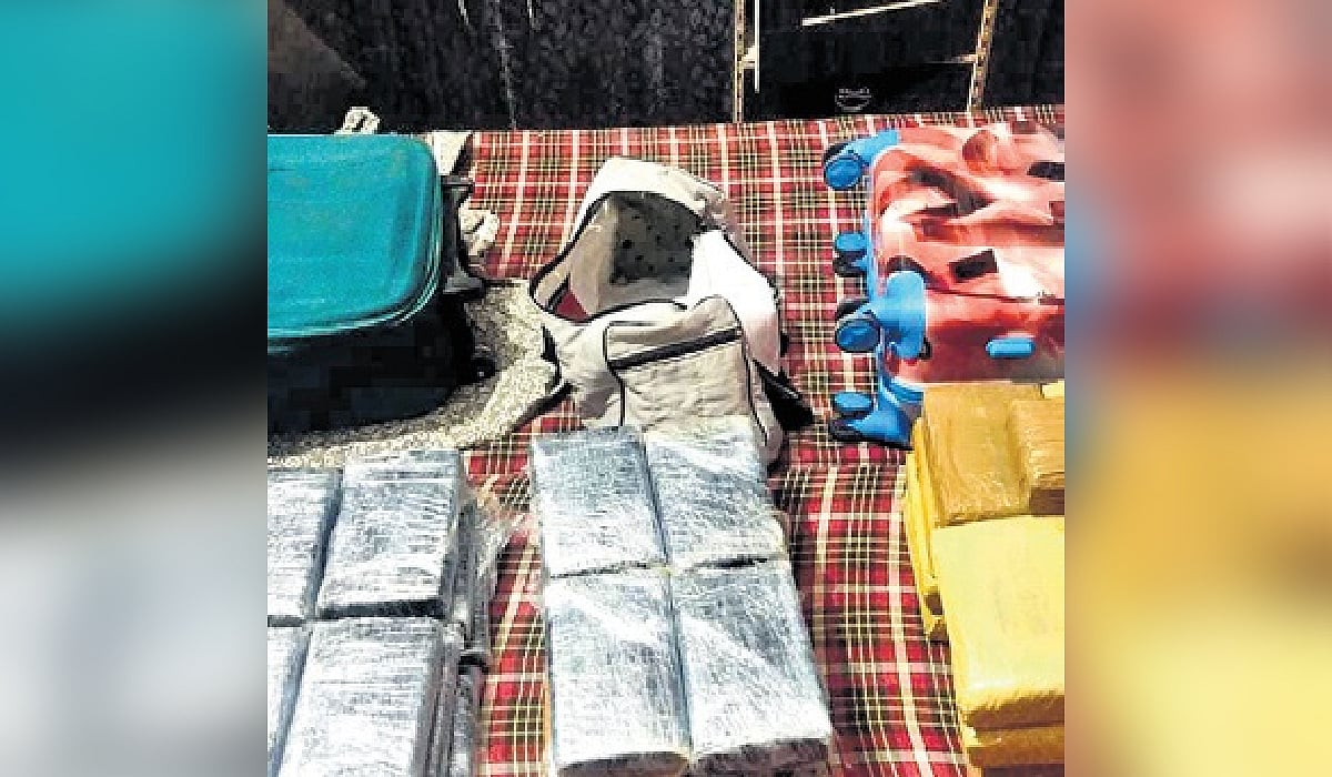 Narcotics Control Bureau seizes cocaine worth around Rs 1000 crore in ...