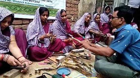 Brass fish art of Ganjam’s Belaguntha finds new lifeline