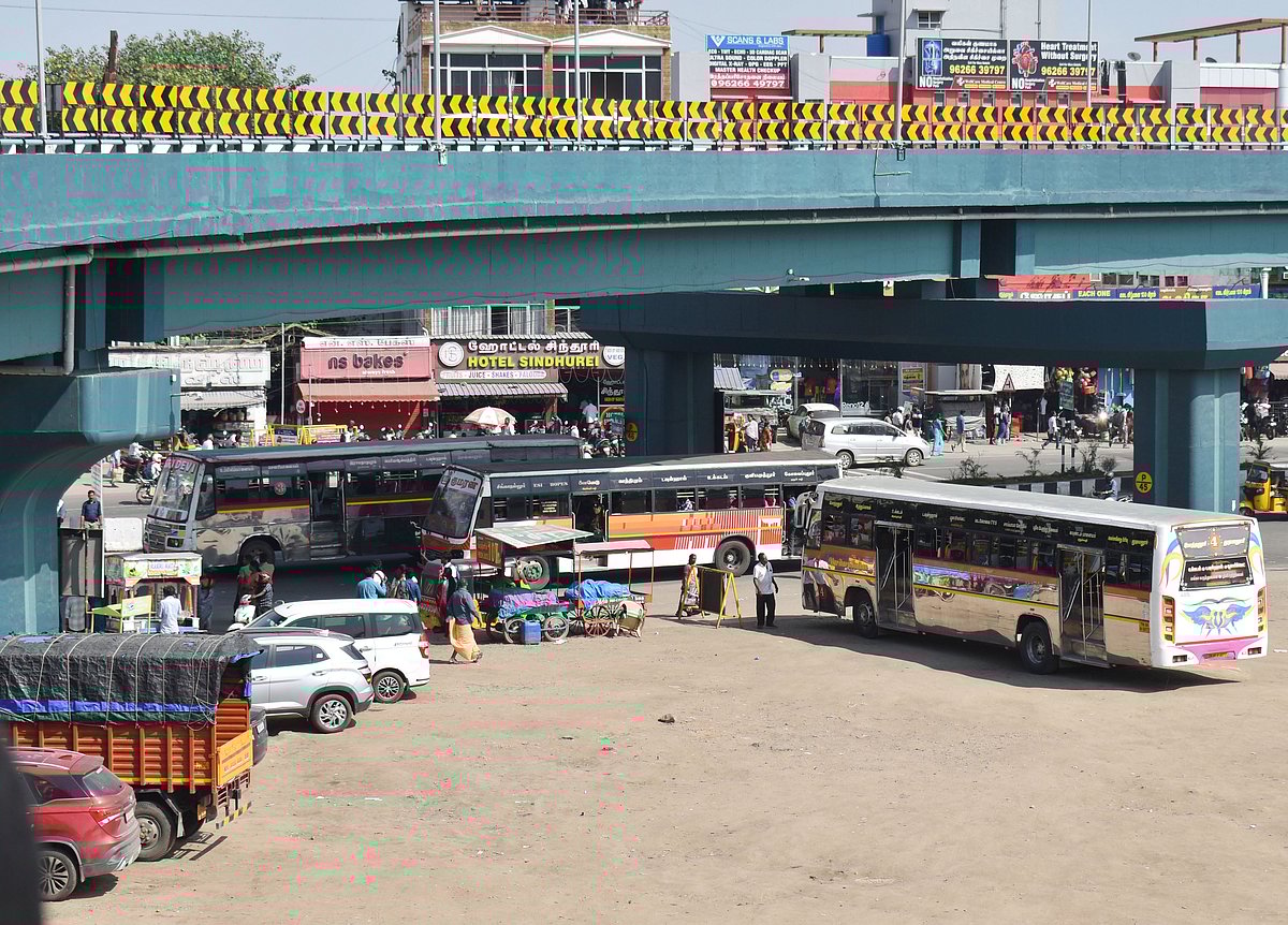 Motorists Want Bus Stop Near Ukkadam Flyover Exit Relocated