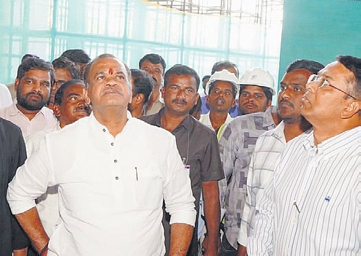 TIMS Alwal works to complete by August 31: Minister Komatireddy Venkat ...