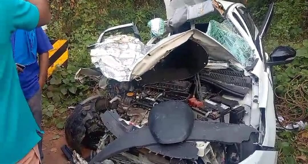 Two dead, four injured in tragic accident near Ulikkal bridge in Kannur