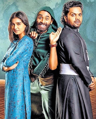 'Ennu Swantham Punyalan' movie review: A forgettable film with hardly any takeaways