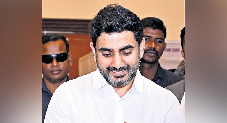 IT Minister Lokesh holds 54th Praja Darbar, vows to solve people’s ...