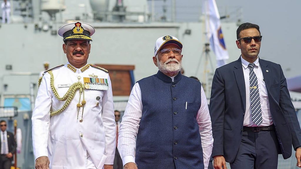 PM Modi highlights India’s growing maritime strength as Navy inducts ...
