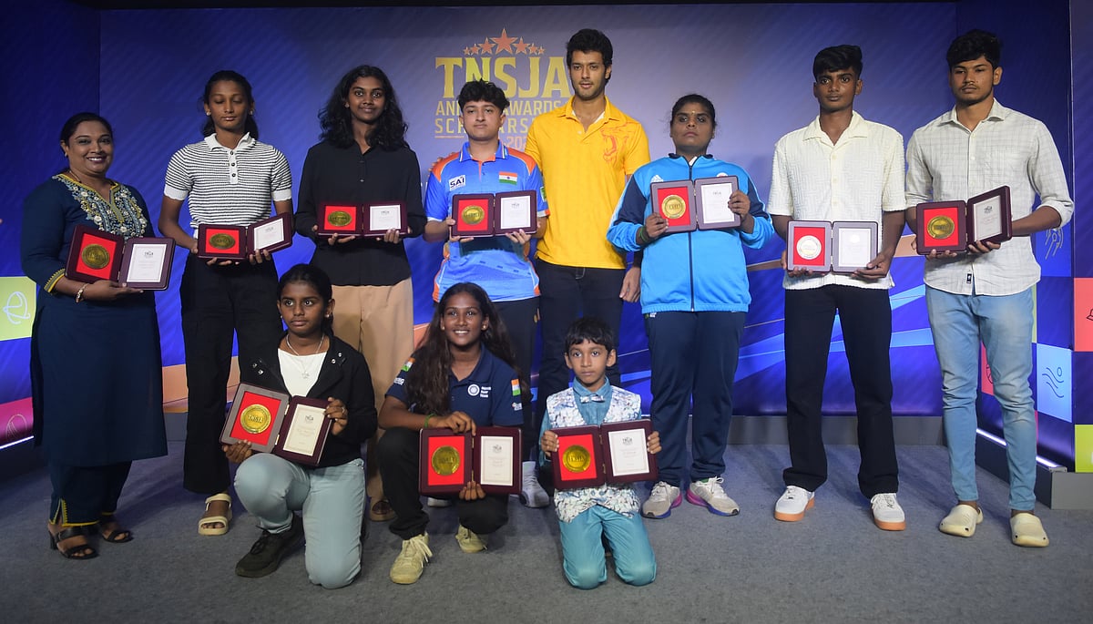 Dube promises to fund 10 young athletes at TNSJA awards