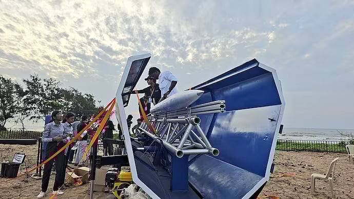 India Launches First Reusable Hybrid Rocket, RHUMI-1