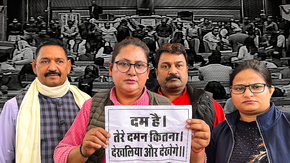 Slogans aggression protests Delhi mayor election