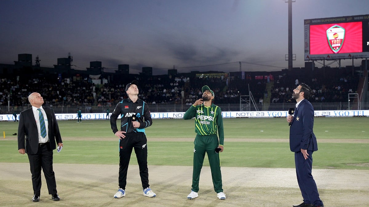 Sports News: NZ Beat PAK By Four Runs In 4th T20I, Take 2-1 Lead - As ...