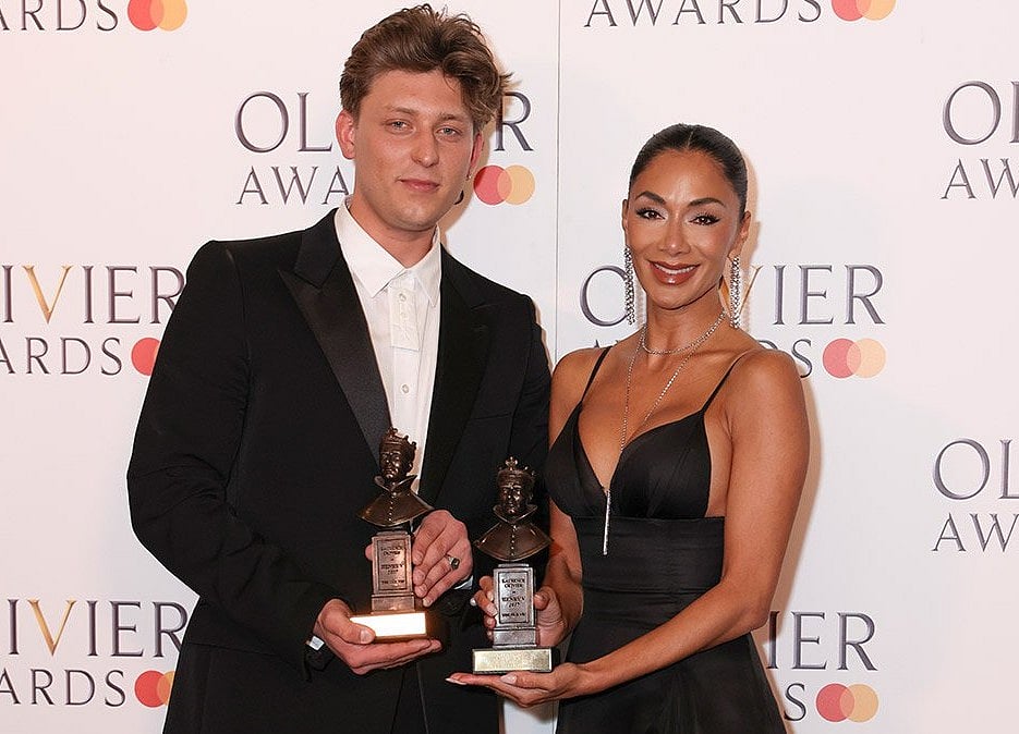 Olivier Awards 2024: British Winners Strike A Pose In The Winner's Room ...