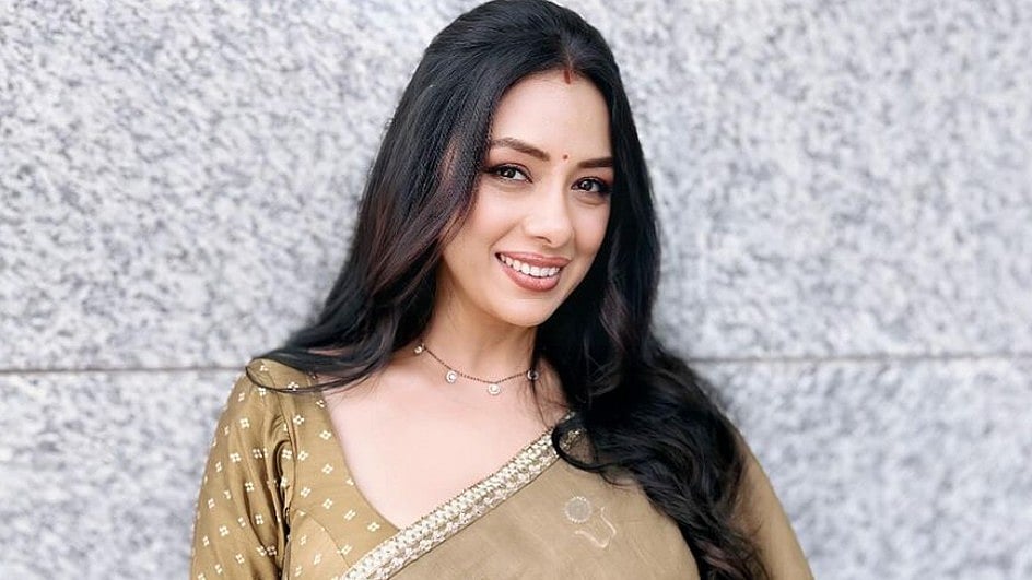 Rupali Ganguly Remembers Her Father Anil Ganguly, Says He Taught Her ...